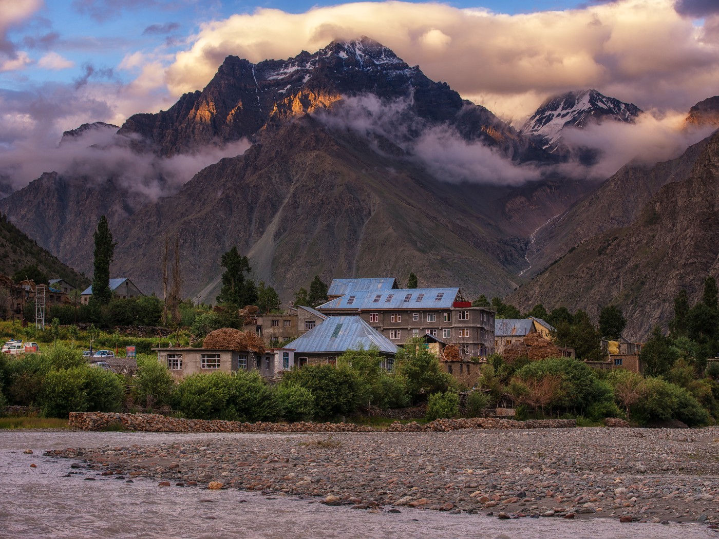 Places to Visit in Jispa, Things to do, and Jispa Tour Packages